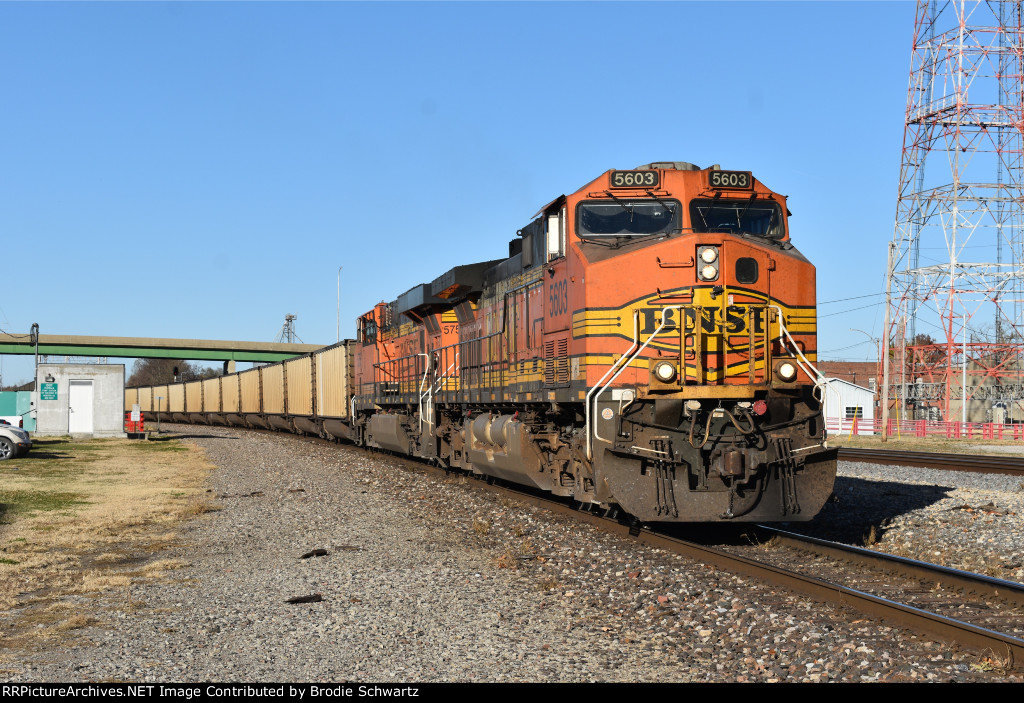 BNSF 5603